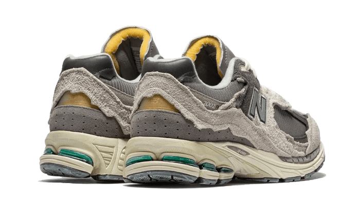 NEW BALANCE 2002R PROTECTION PACK RAIN CLOUD - Rdrop